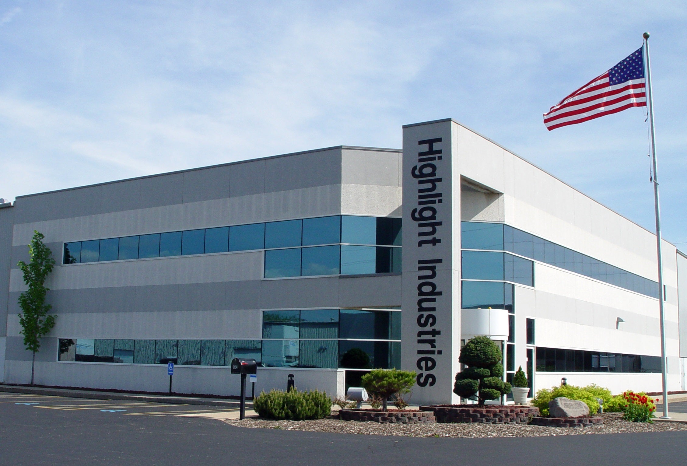 Highlight Industries Shop